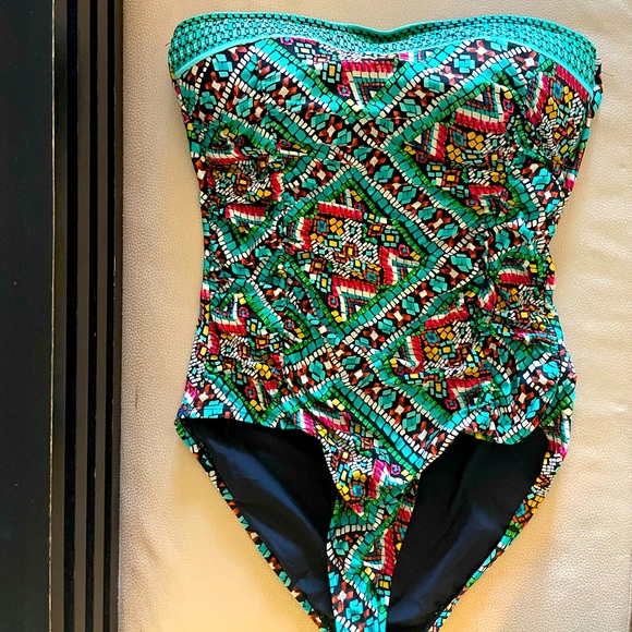 La Blanca | Swim | La Blanca Mosaic Kaleidoscope Convertible Swimsuit ...